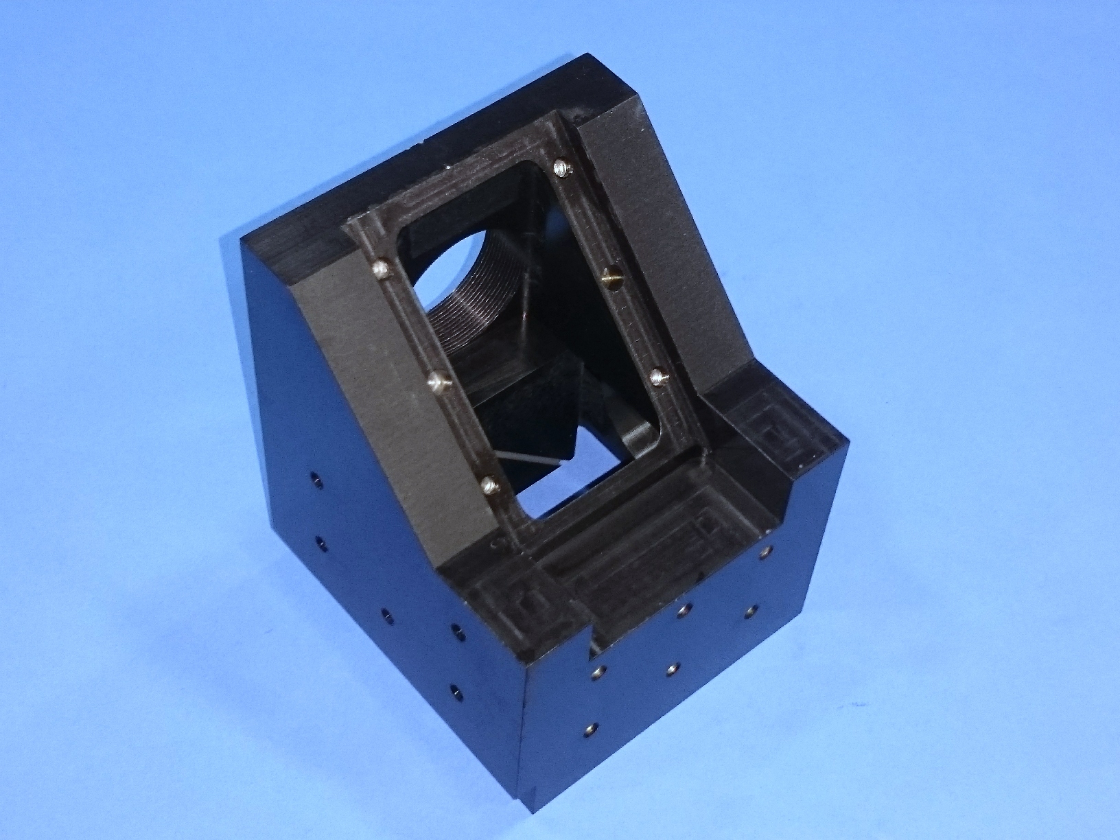 Beam_Splitter_Housing